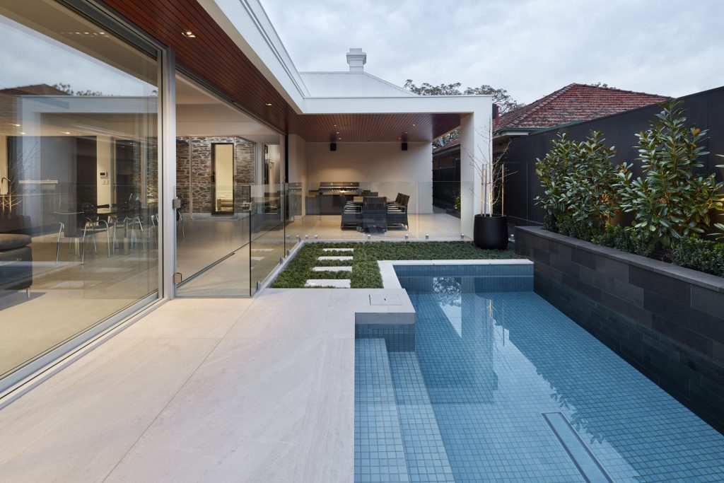 POOLS - Elite Pools & Landscapes