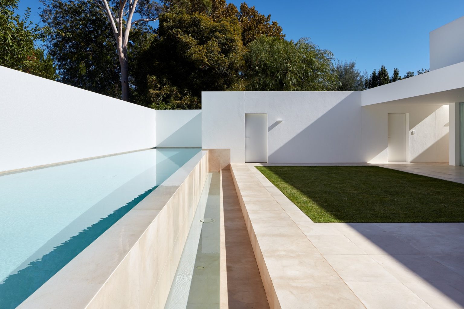 College Park - Elite Pools & Landscapes